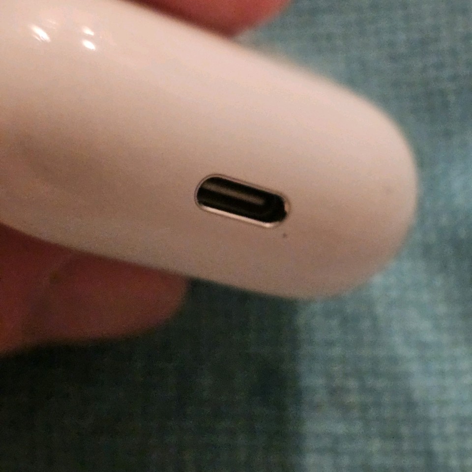 Apple AirPods 4th Gen with Charging Case A3053 A3050 A3058 MXP93LL/A | eBay