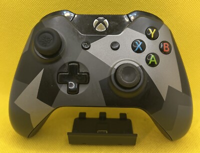 📦 Microsoft Xbox One Wireless Camouflage Controller Model 1697 Works ...