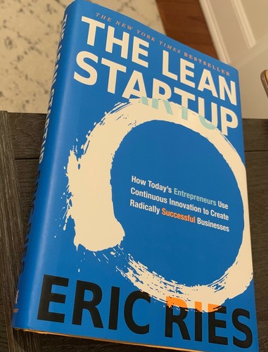 The Lean Startup - Eric Ries (Board Book) "mandatory reading for ...