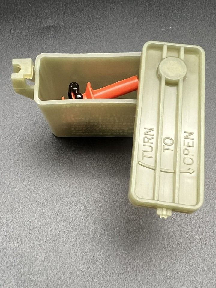 Military Issue Ear Plugs with Case & Chain - Army & Marine Corps Ear ...