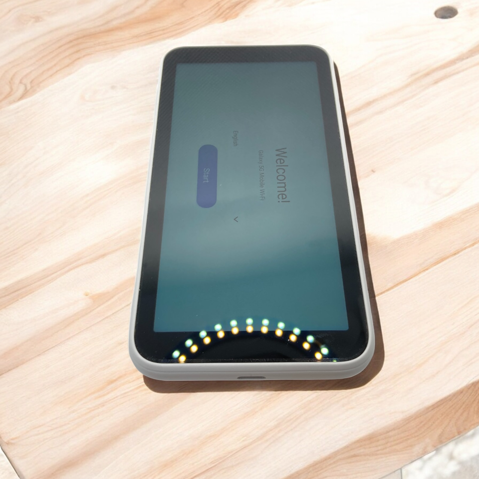 Galaxy 5G Mobile Wifi Wi-fi SAMSUNG SCR01 Sim Free Portable Router ...