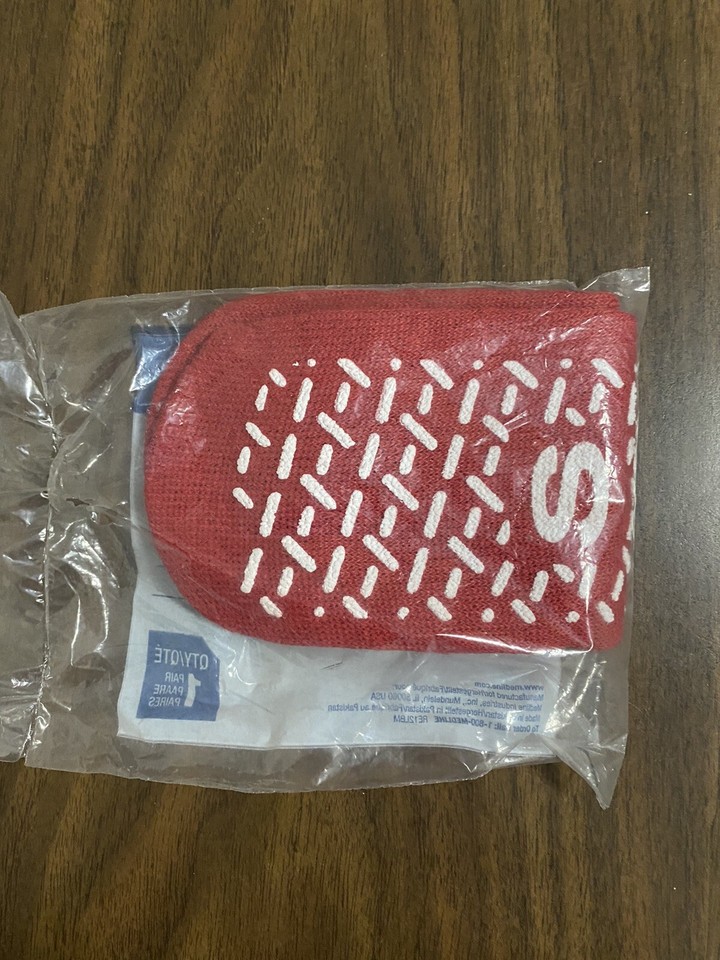 Medline Slippers Single Tread Latex Free Red Size Small Skid Resistant ...