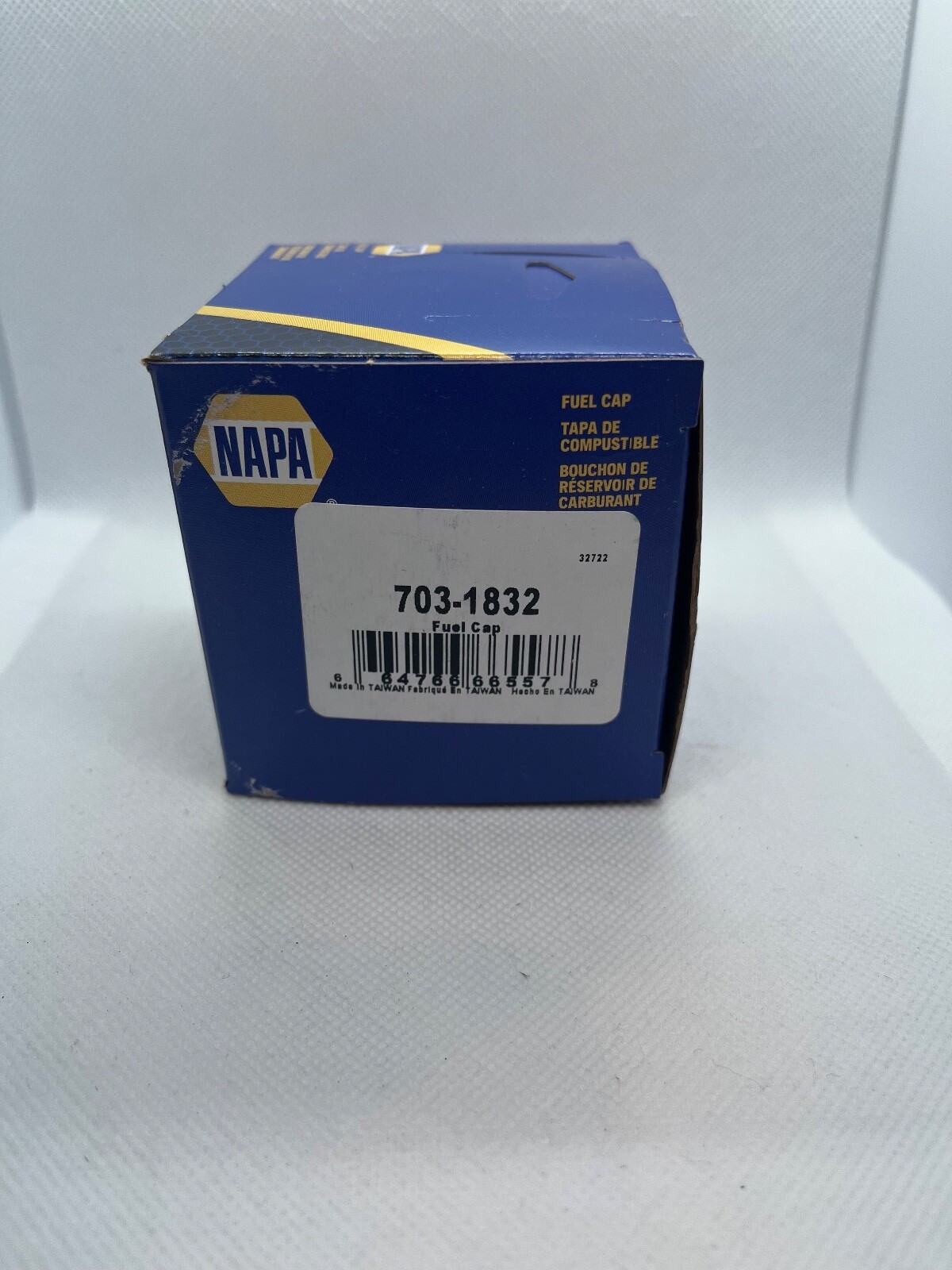 Napa 703-1832 Fuel Cap, Pre-Vent, Black/Silver Cap | eBay