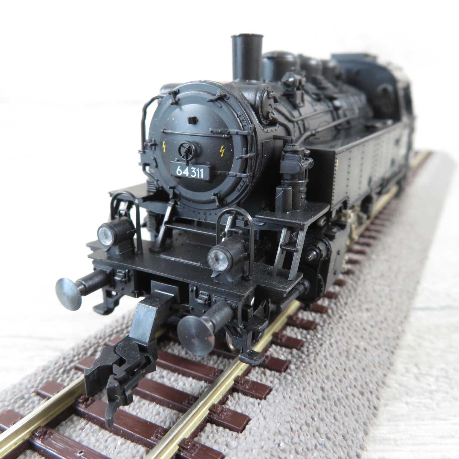FLEISCHMANN 4063 - H0 - BBÖ - Dampflok 64 311 - Analog - OVP - #R59032 ...