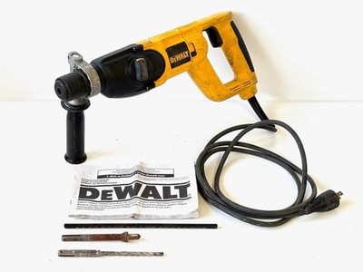 DEWALT D25263K 1‑1/8″ SDS‑PLUS D‑Handle Rotary Hammer Kit with 8.5‑Amp ...