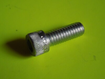 1 NOS OEM Harley Davidson 5/16"-18 x 7/8" Hex Socket Head Screw P/N ...