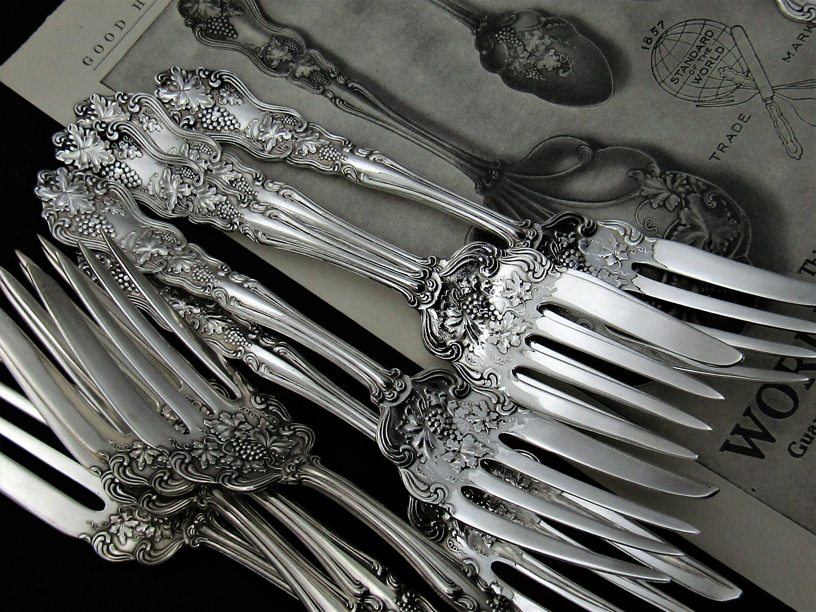 ️ MOSELLE AMERICAN SILVER GRAPE IND SALAD FORK 6 ¼”- SOLD BY PC | eBay