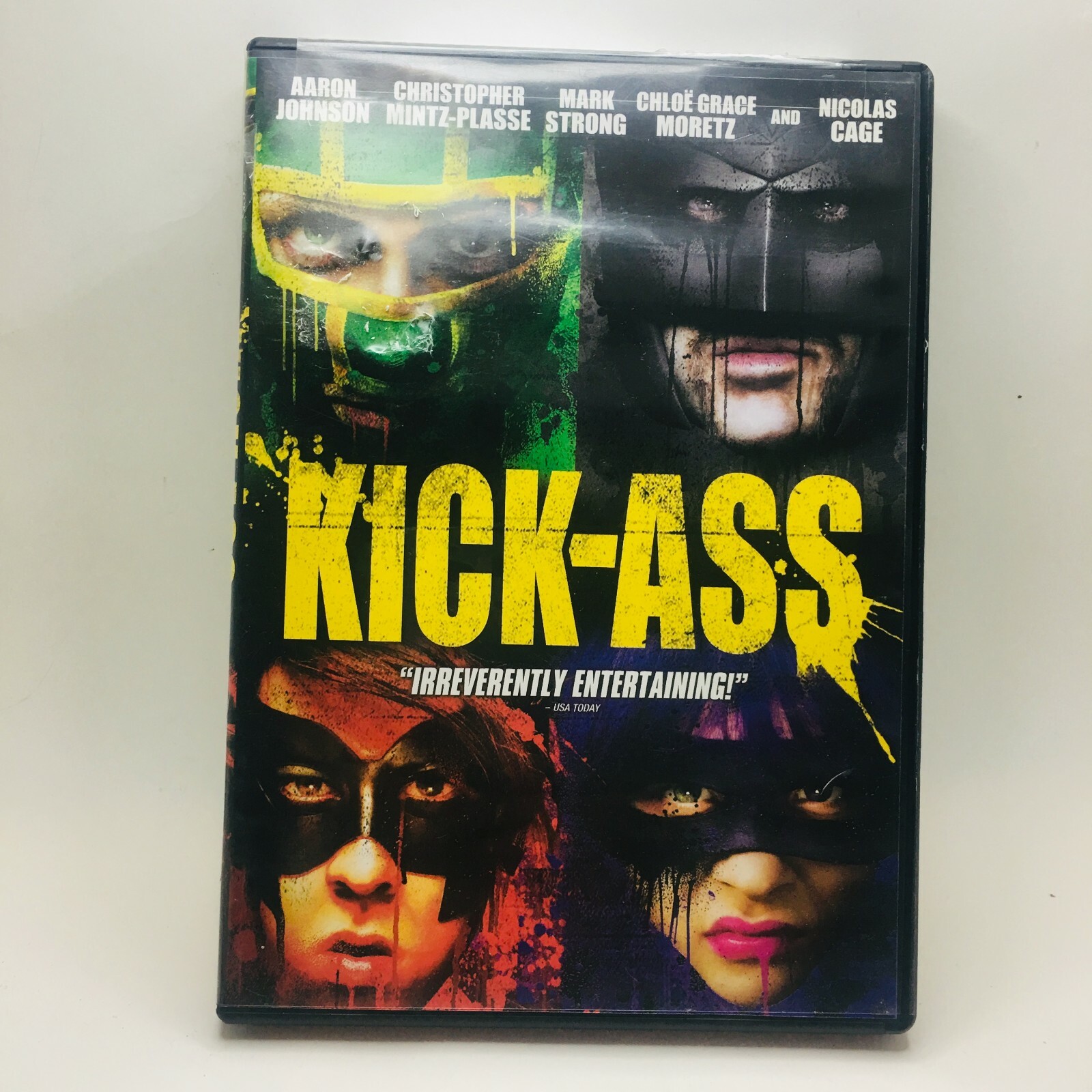 Kick-Ass - DVD - directed by Matthew Vaughn Feat Aaron Johnson ...