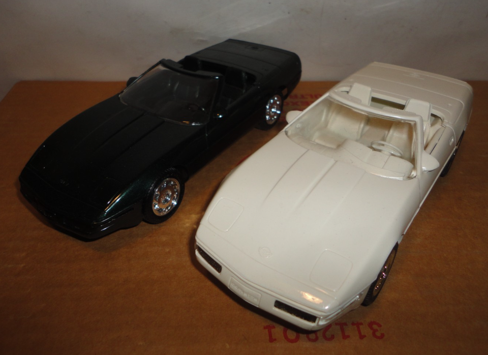 VINTAGE 1991 & 1994 CHEVROLET CORVETTE CONVERTIBLE PROMO CARS | eBay