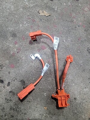 TOYOTA PRIUS RAV4 HYBRID BATTERY CABLES. G383047120A G92W147010 | eBay