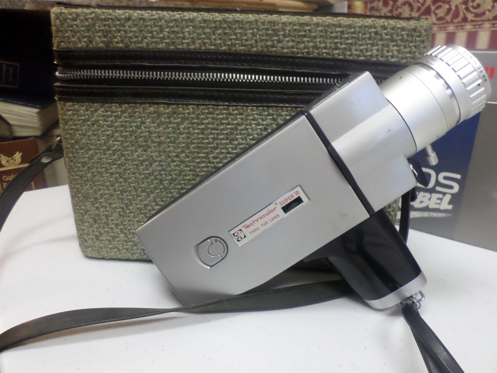 TECHNICOLOR SUPER VI MOVIE CAMERA W/CASE | eBay