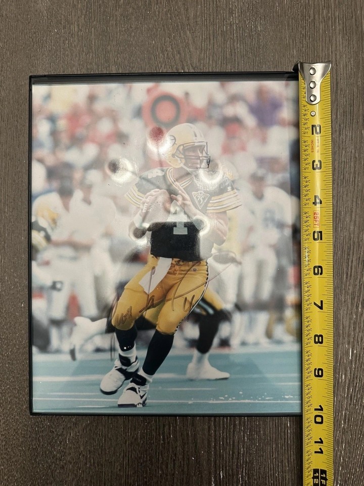 Brett Favre Autograph 8x10 SKU:412 | eBay