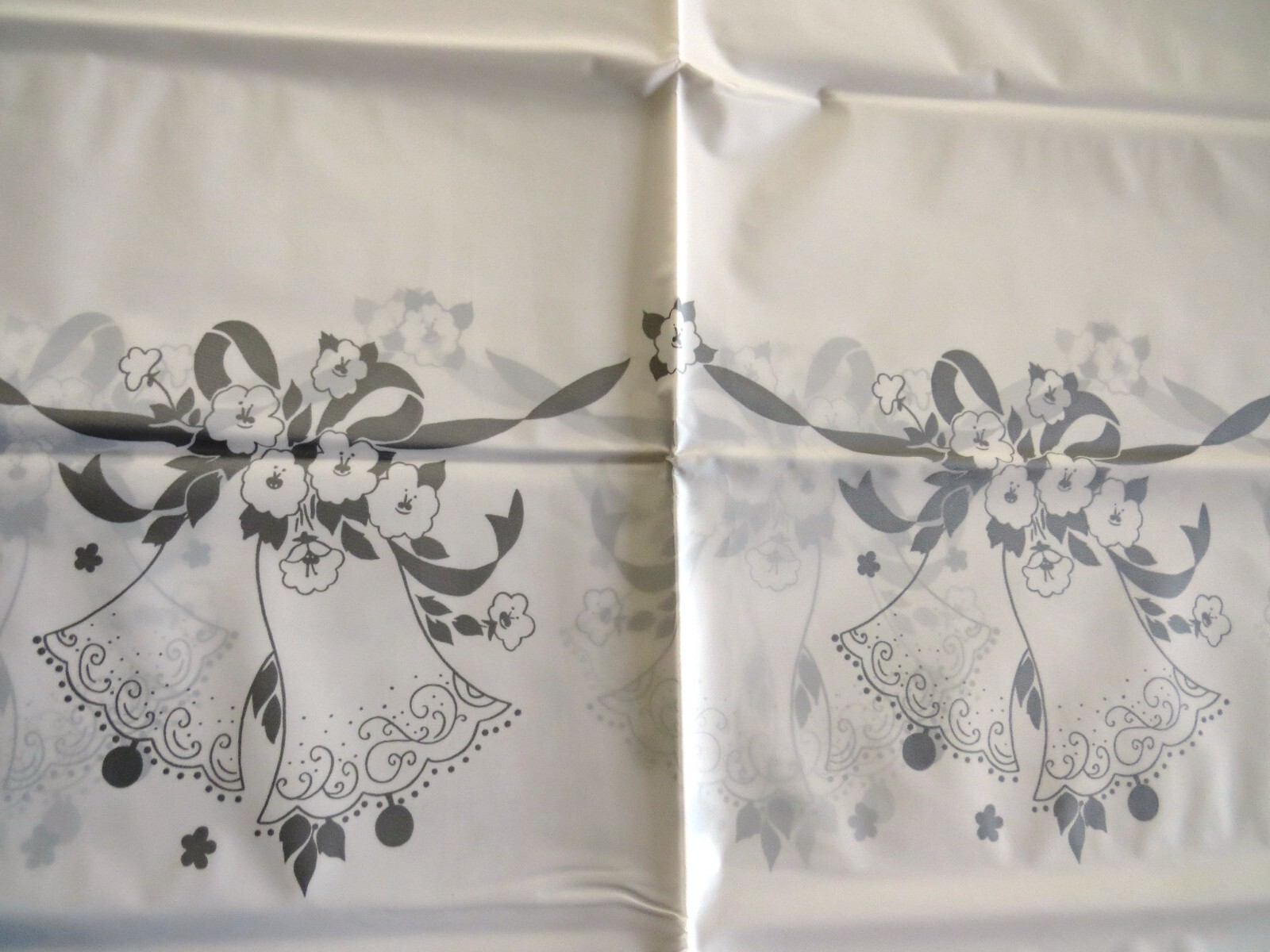 NOS Wedding Bells Plastic Tablecloth by Paper Art Bridal Shower ...