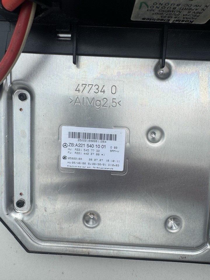 2008 Mercedes W221 S550 Front Under Hood Fuse Box Module Assembly SAM ...