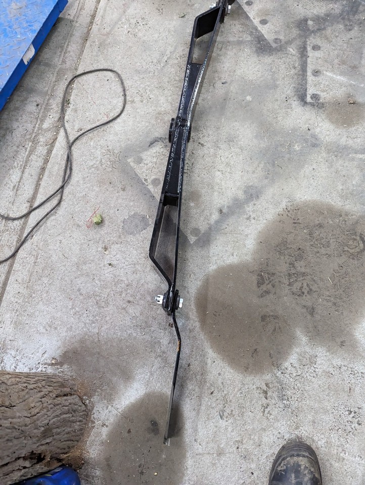Wolverine , Mower King 6' skid steer brush hog blade Carrier bar w ...