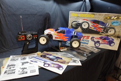 Team Associated AE RC10T3 RTR Vintage Ford Truck 1/10 & Original Box ...