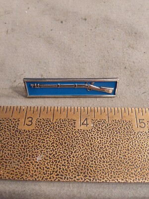 US Army EIB Expert Infantry Badge Medium Size L22 | eBay