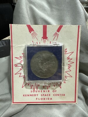 VTG Rare Apollo 16 Young Mattingly Duke Souvenir Kennedy Space Center ...