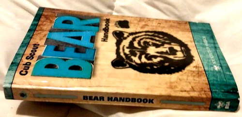 2015 CUB SCOUT BEAR HANDBOOK Boy Scouts of America Paperback | eBay