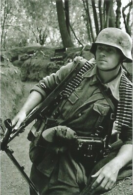 German WW II Photo -- Soldier & Mg 34 Machine Gun | eBay