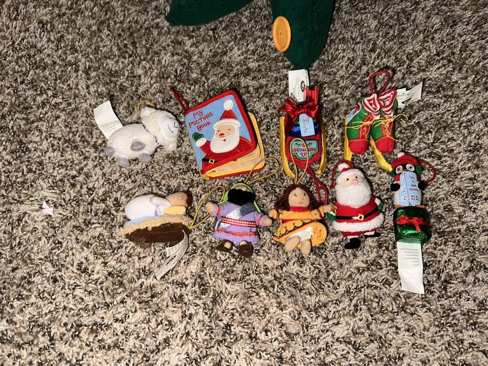 Hallmark Keepsake Kids My Very Own Christmas Tree Plush Felt Buttons 9 ...