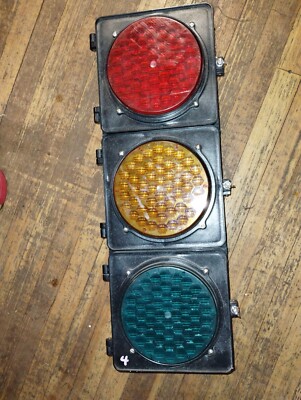 Traffic Light McCain Polyurethane Red, Green, Yellow 8 Inch Led 12VDC ...