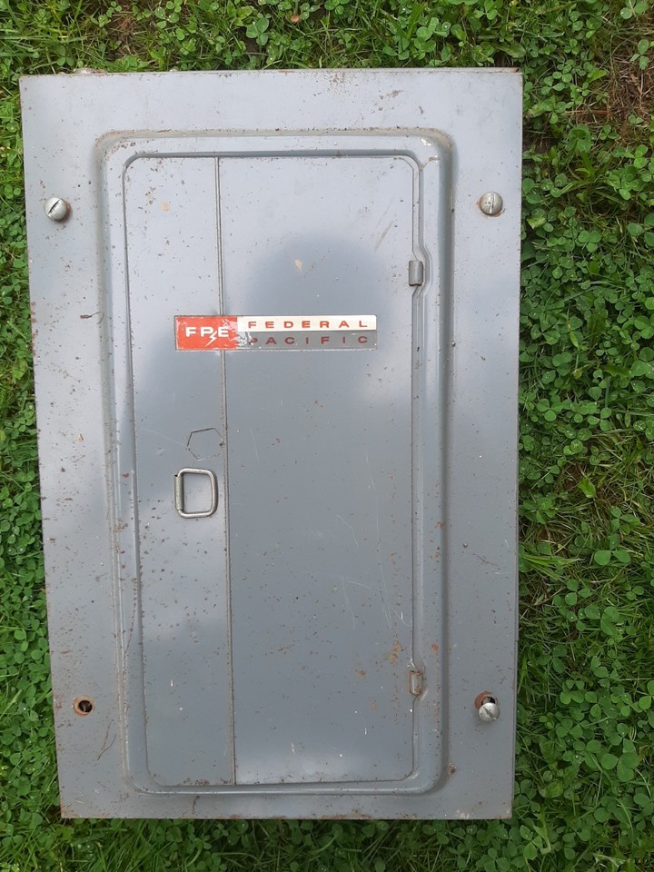 Federal Pacific Panel Box Circuit Breakers 125 Amp Single Phase ...