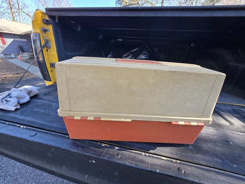 Vintage Plano 8200 Tackle Box Good Shape. | eBay