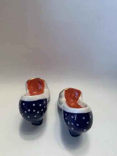 Vintage I Love Lucy Salt and Pepper Shakers Shoes Sleepers 1999 CBS | eBay