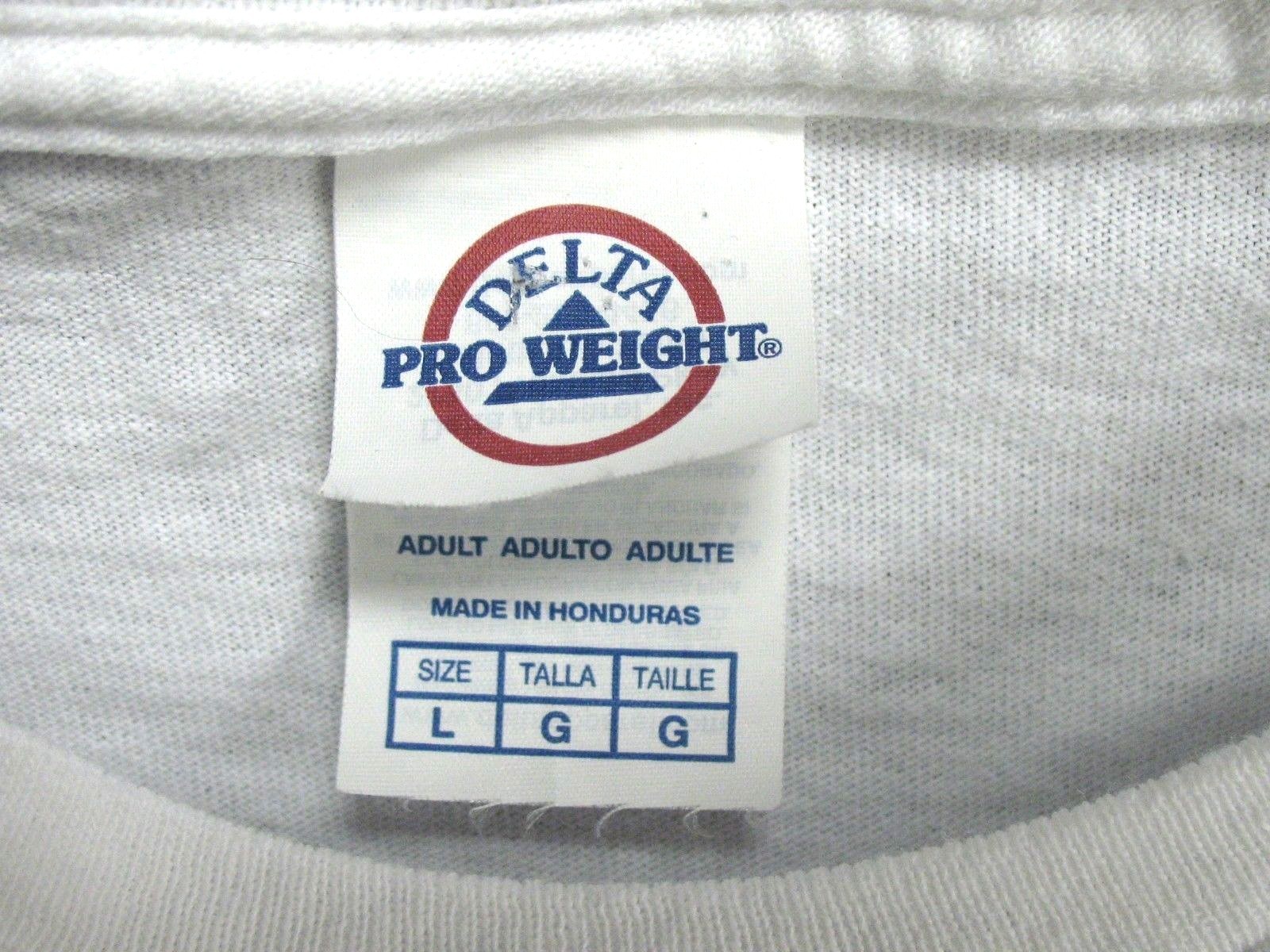 Funny Donald Trump Cat T-Shirt We Shall Overcomb Over Comb Adult Size L ...