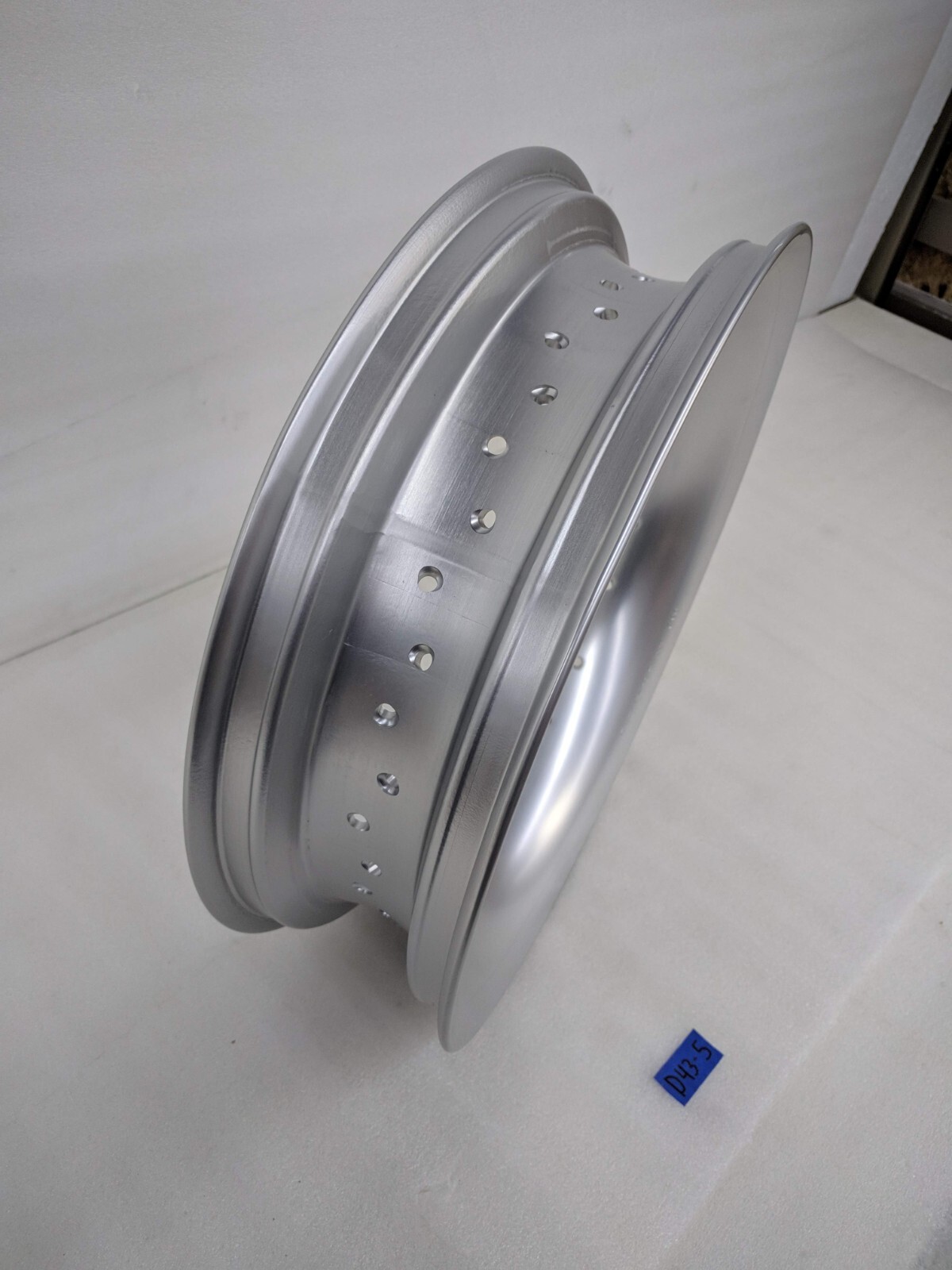 OEM 2009 Harley-Davidson Dyna Street Bob Rear Wheel Hoop 17x4.5 42180 ...