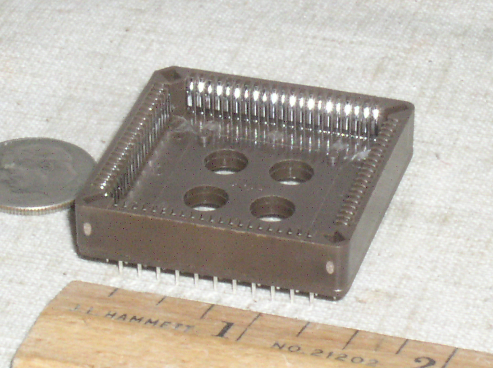 1 NEW NOS Robinson Nugent PLCCB-084-PS-T 84 PIN IC Socket CONNECTOR USA ...