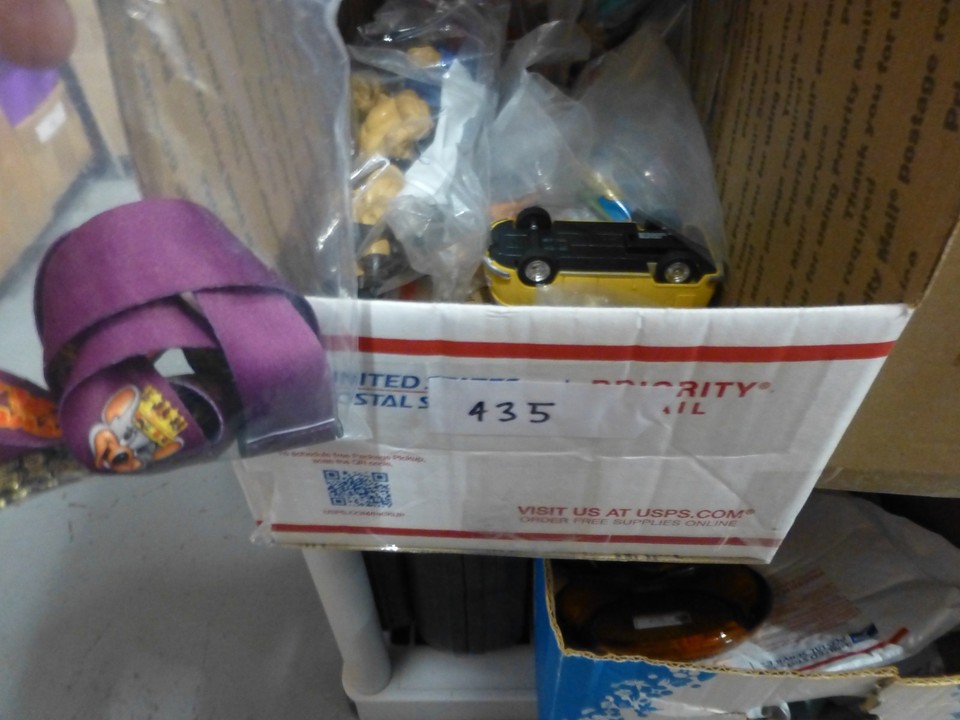 Vintage Chuck E Cheese Birthday Star Medallion Gold Metal Embossed With ...