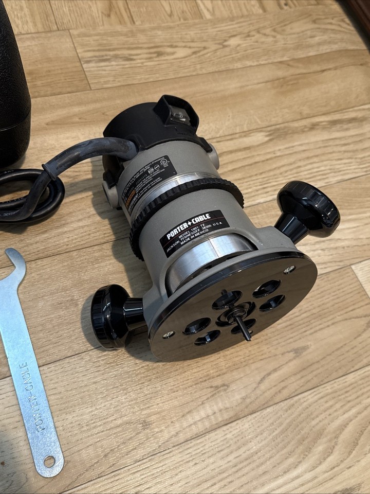 NEW Porter Cable 690LR Heavy Duty Router With 1001 -T2 New With Case | eBay