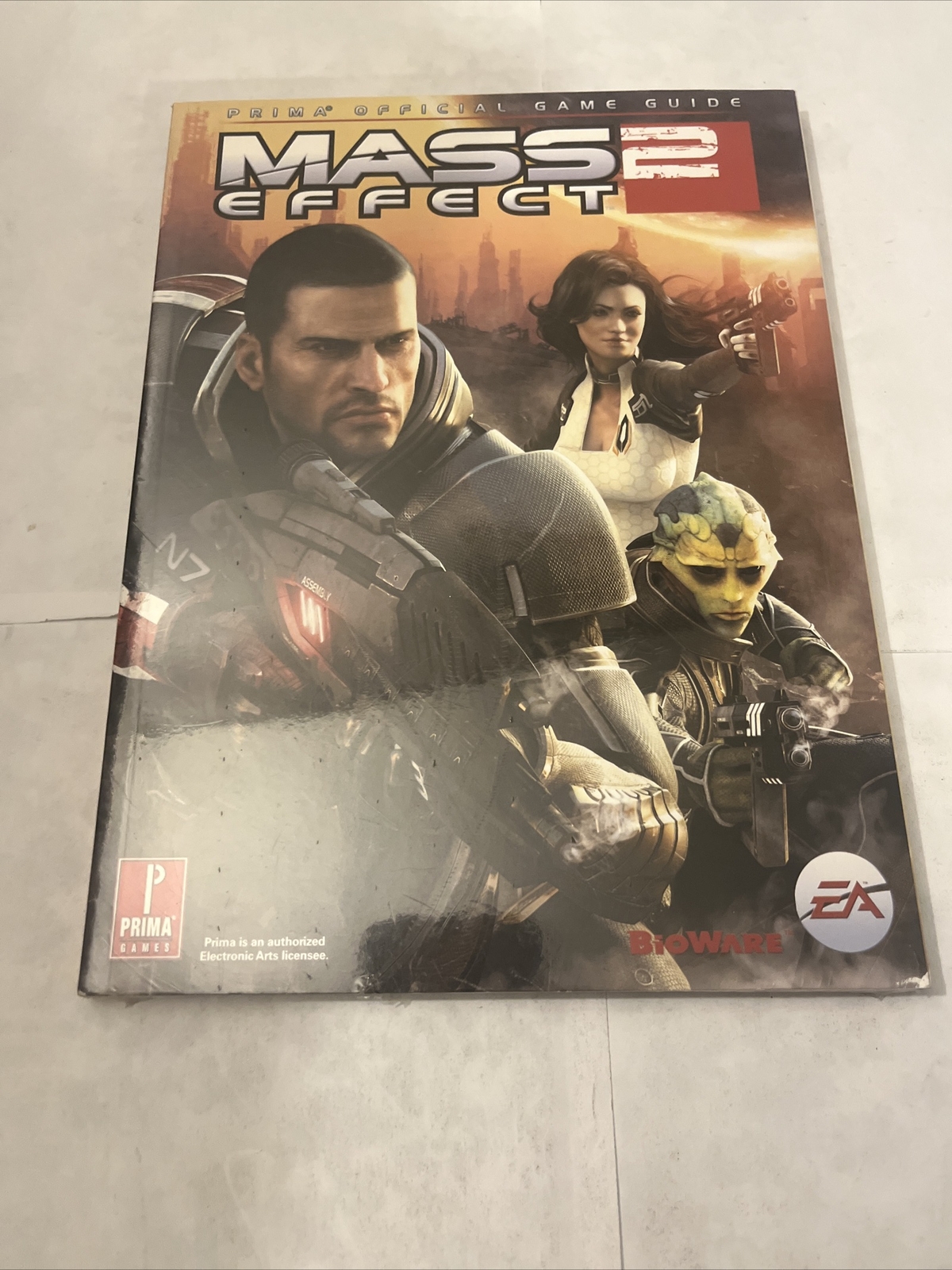 MASS EFFECT 2 Prima Official Video Game Guide 2010 BioWare XBOX 360 ...