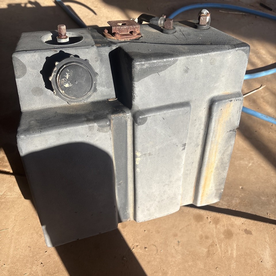 CUSHMAN TURF TRUCKSTER GAS TANK 841969 ; 898658 | eBay