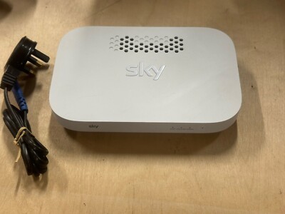 Genuine Sky WiFi Booster 3 EE120 Home Office Wifi Booster Box White ...