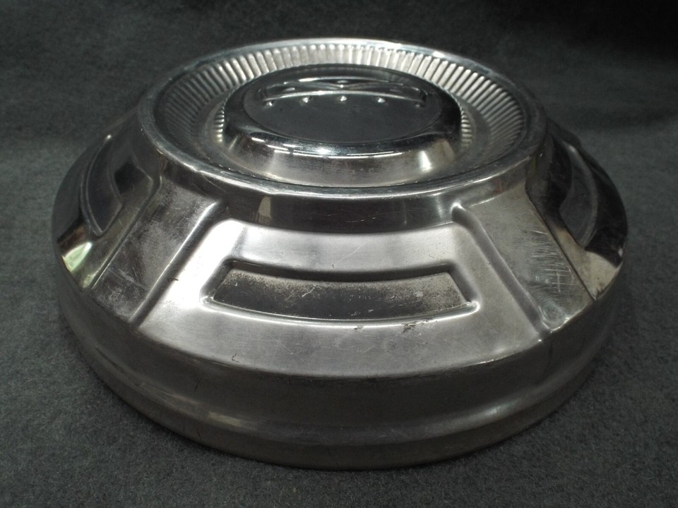 Hub Cap 1967 1968 1969 1970 1971 1972 1973 1974 1975 1976 1977 Ford ...