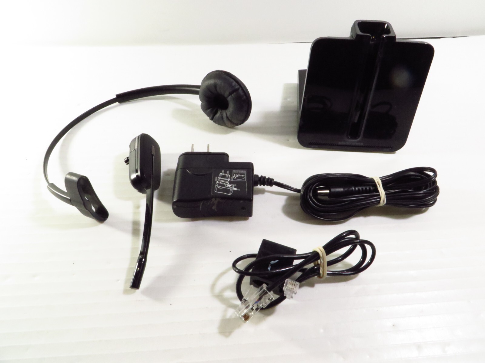 Plantronics Wireless Headset C540 w/ Base C054 & AC Adapter | eBay