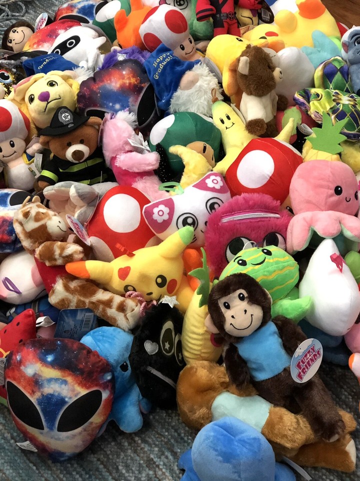 Crane Claw Machine Animal Plush Filler Mix 110 Pieces (40% Licensed ...