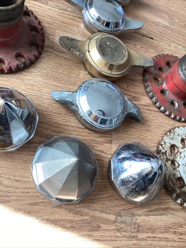 Universal Wire Wheel Adapters, Bullet Knock Off Caps, 2 Bar Spinner ...