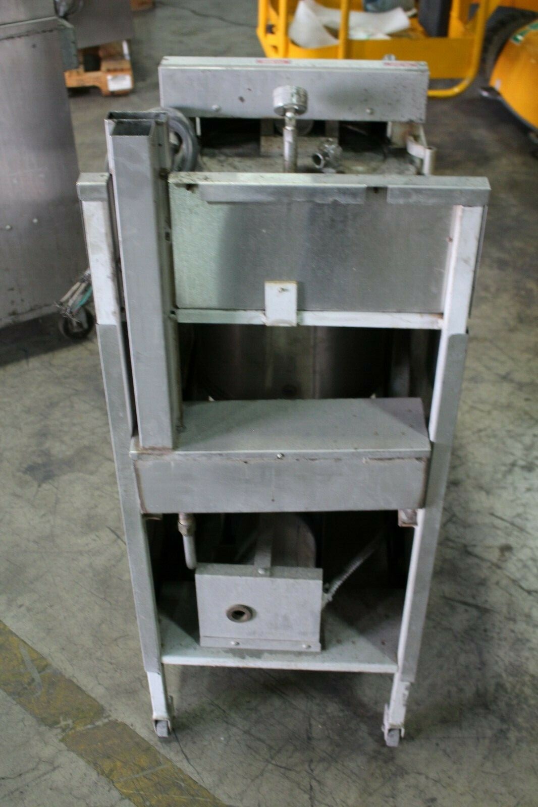 BROASTER Company Commercial Pressure Deep Fryer Model 1800 240V 3PH ...