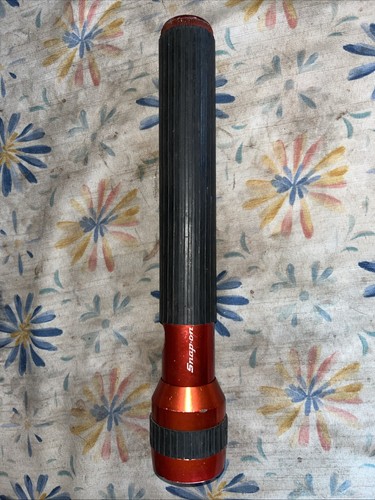 Vintage SNAP-ON Red Anodized Aluminum 3D Cell Flashlight Rubber Grip ...
