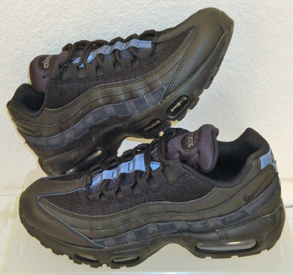 New Nike Air Max 95 Black Dark Grey Mens US Size 7.5 UK 6.5 EUR 40.5 ...