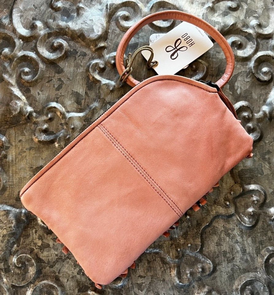 HOBO INTERNATIONAL~Sable~Wristlet Clutch~STUNNING BOHO CHIC~SEA SHELL ...