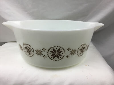 PYREX 475 - B 2 1/2 QUART TOWN AND COUNTRY CASSEROLE DISH | eBay