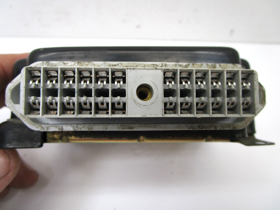 97 FORD ESCORT MULTIFUNCTION CONSTANT CONTROL RELAY MODULE F6SF-12B577 ...