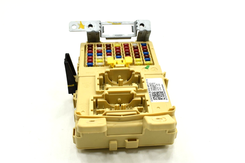 2018 2019 2020 Kia Rio OEM Interior Junction Fuse Relay Box Module Unit ...