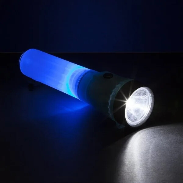 Life Gear LED Flashlight w/ Glow Handle, Emergency Flasher /Storage ...