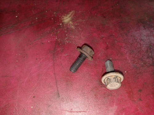 1997-2004 Jeep XJ/ZJ/TJ/WJ 4.0L Accelerator TV Cable Bracket Mounting ...